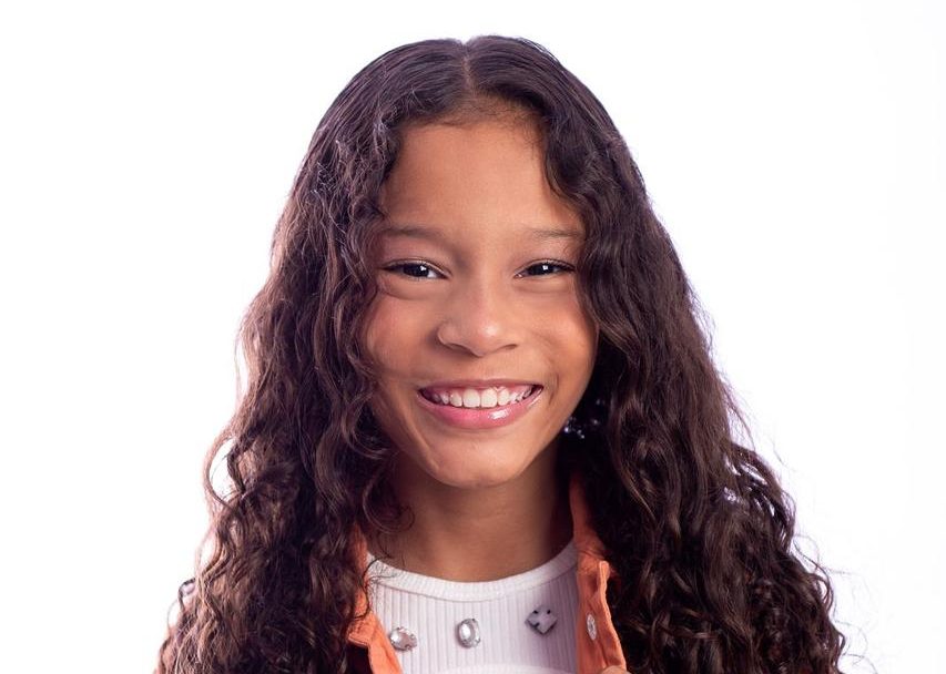 Atriz mirim Maitê Viana marca estreia na novela "Dona de Mim"